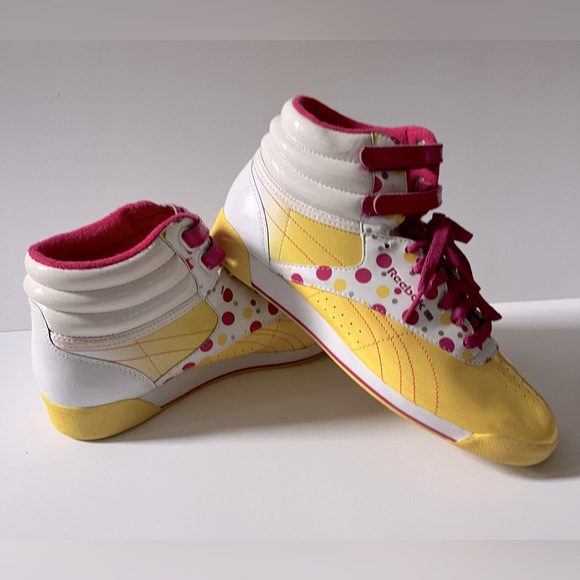Reebok | Shoes | Reebok Classic High Liquid Spring Dots Sneakerspink ...
